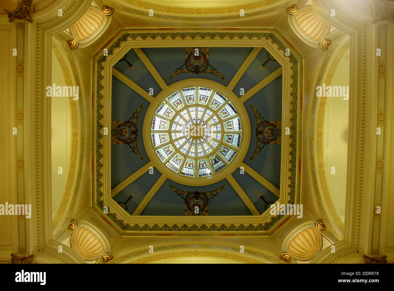 Cheyenne wyoming capitol hi-res stock photography and images - Alamy