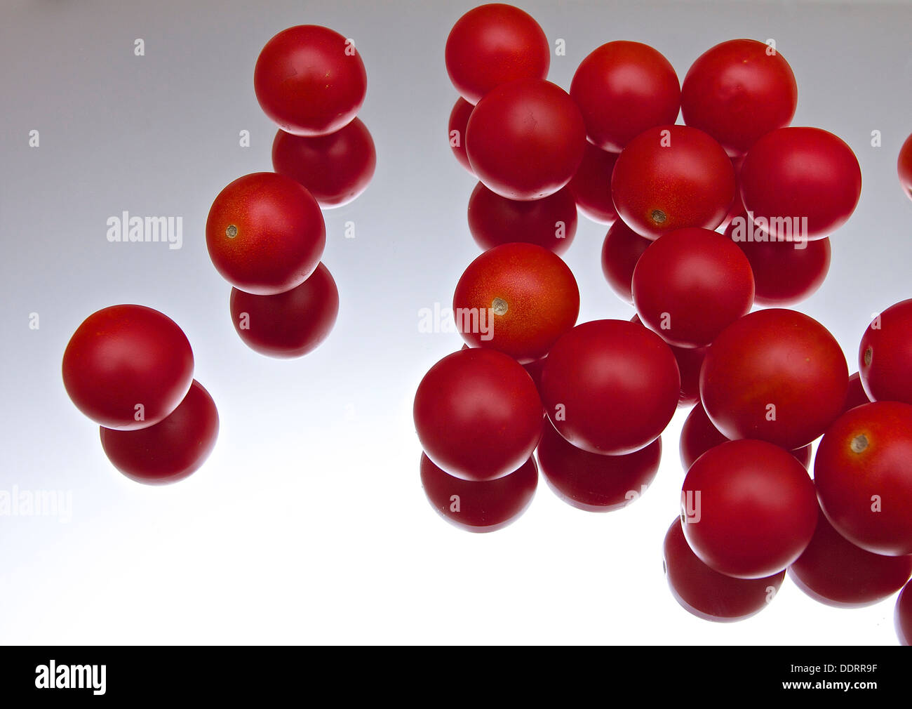Tomatoes fruit hi-res stock photography and images - Alamy