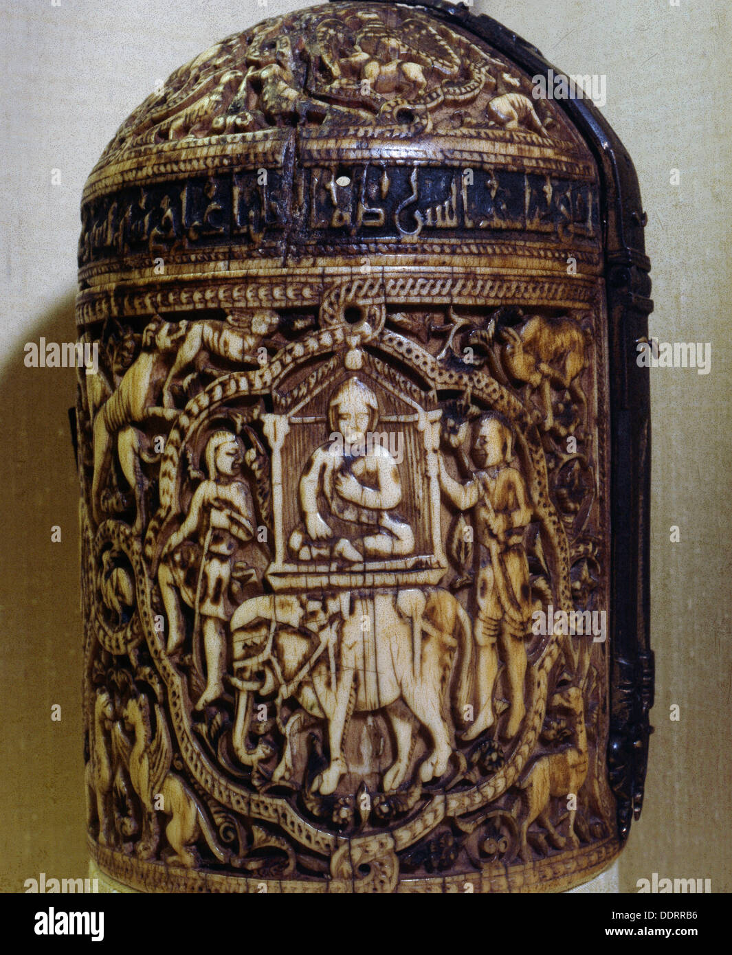 Islamic Art 10th Century High Resolution Stock Photography and Images ...