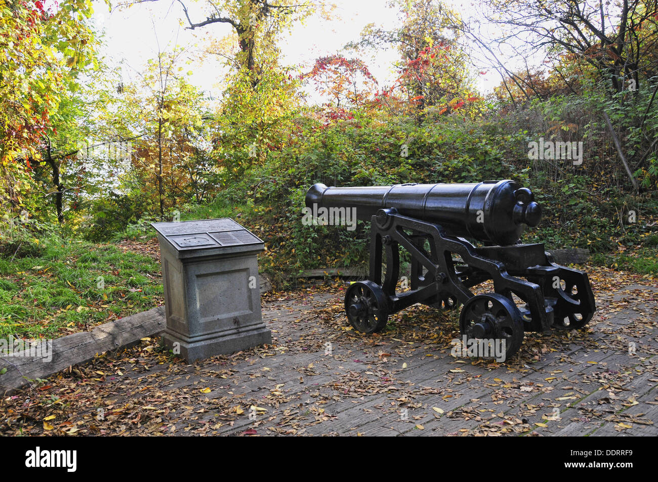 Cannon times hi-res stock photography and images - Alamy
