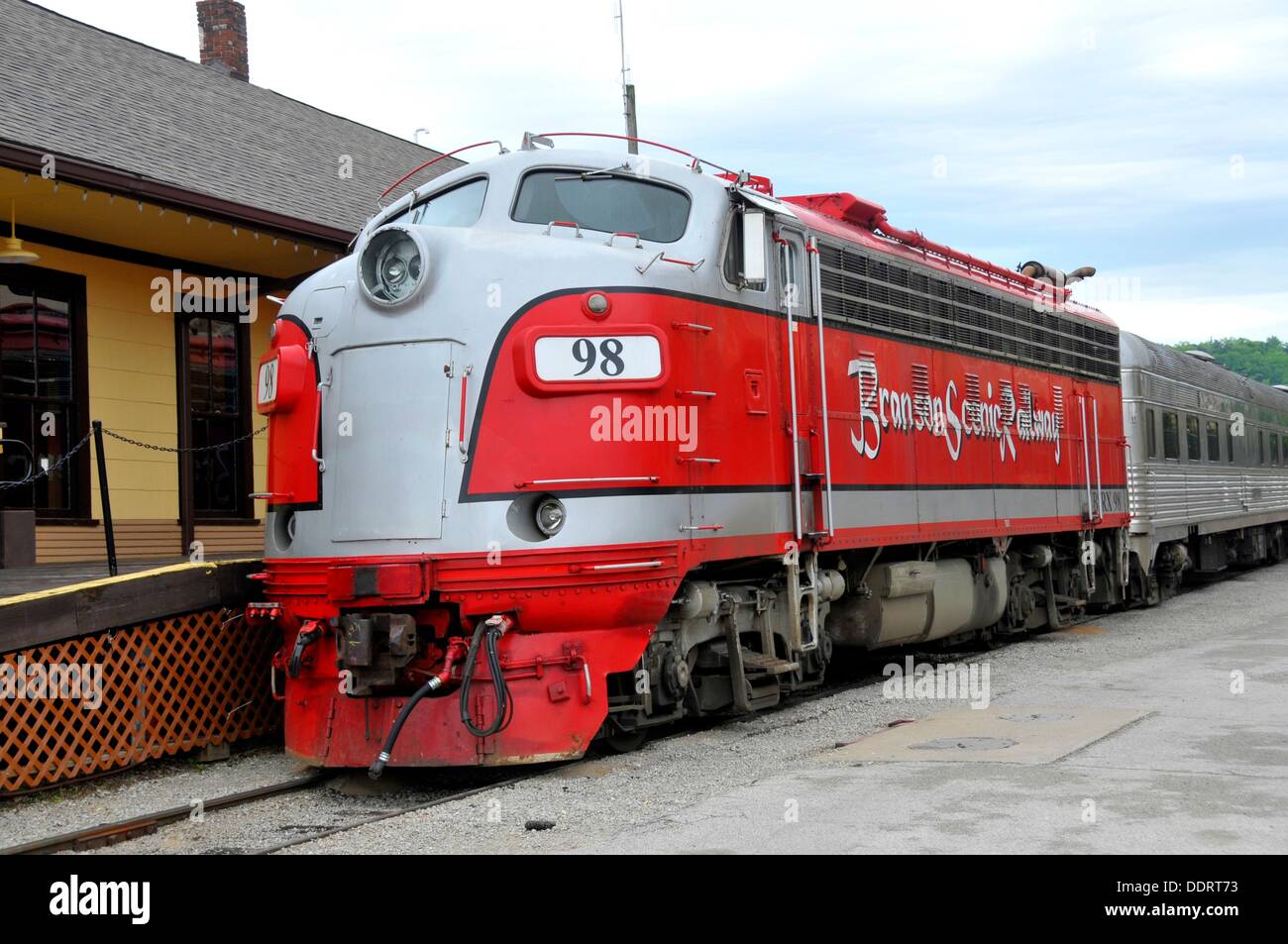 Branson Scenic Railway High Resolution Stock Photography and Images - Alamy