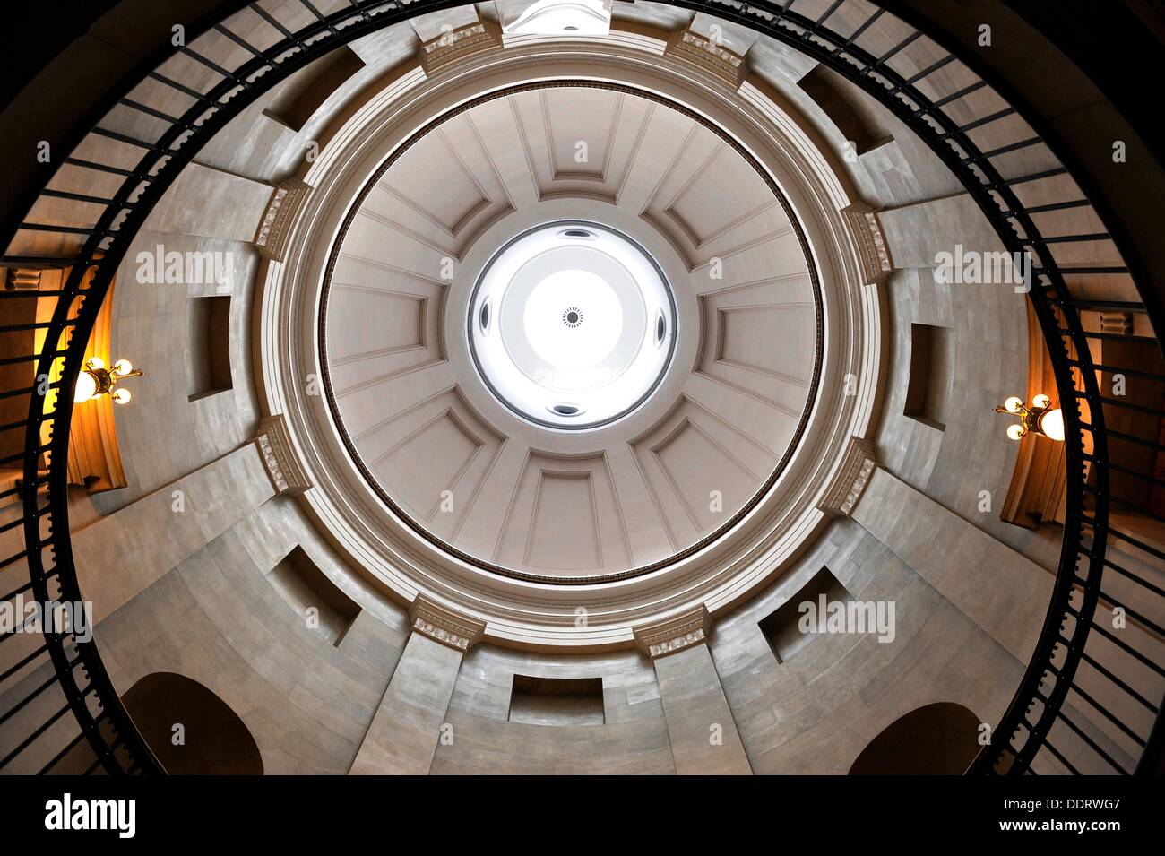 Nc legislative building hi-res stock photography and images - Alamy