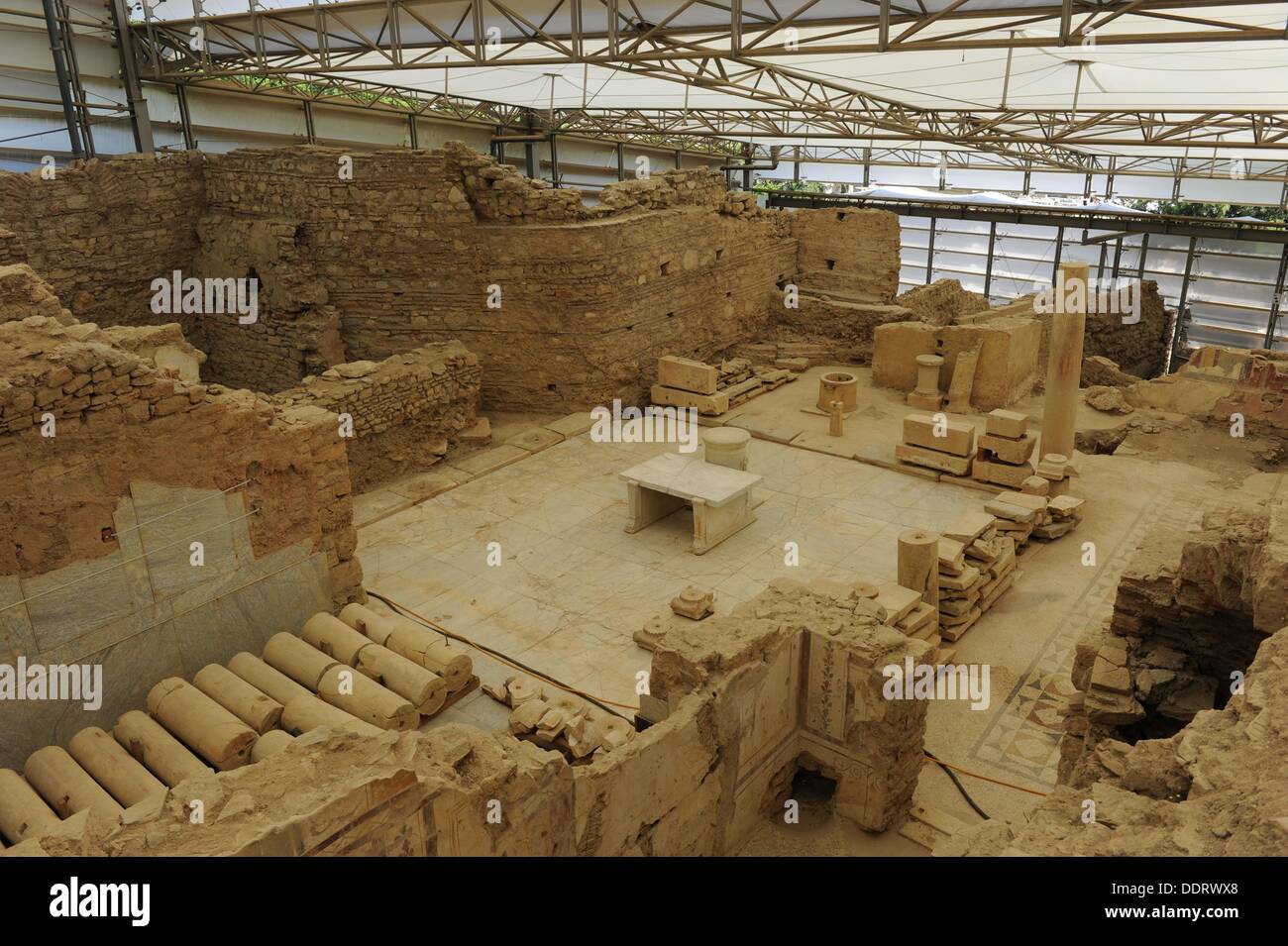 Turkey ephesus historic terrace houses hi-res stock photography and ...