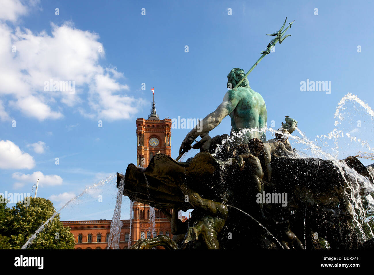 Neptunbrunnen, Berlin, Germany Stock Photo - Alamy