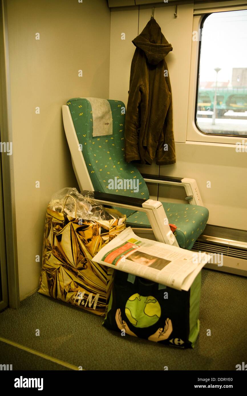 Talgo Train Spain High Resolution Stock Photography and Images - Alamy