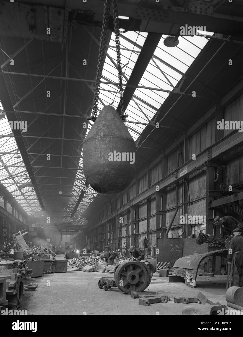 Sheffield Steel Foundry Stock Photos & Sheffield Steel Foundry Stock ...
