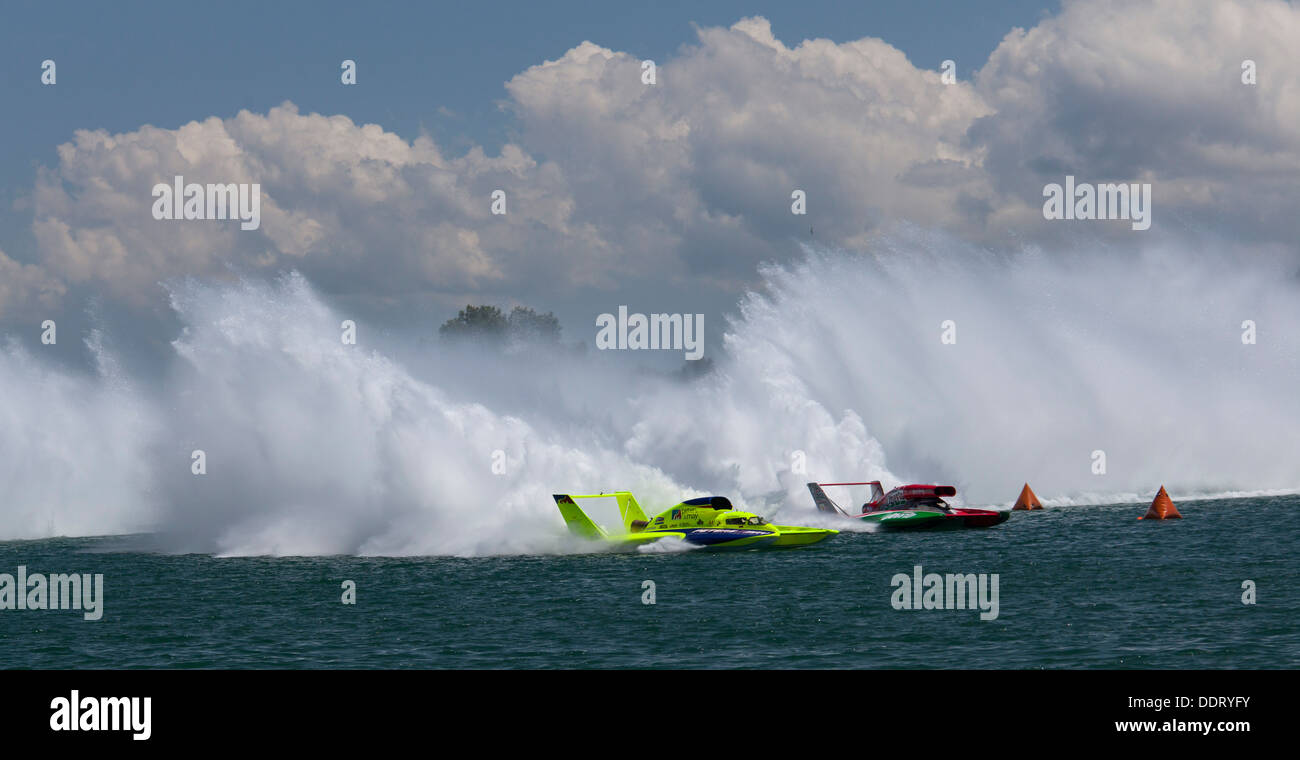 Detroit, Michigan - Gold Cup hydroplane racing on the Detroit River ...