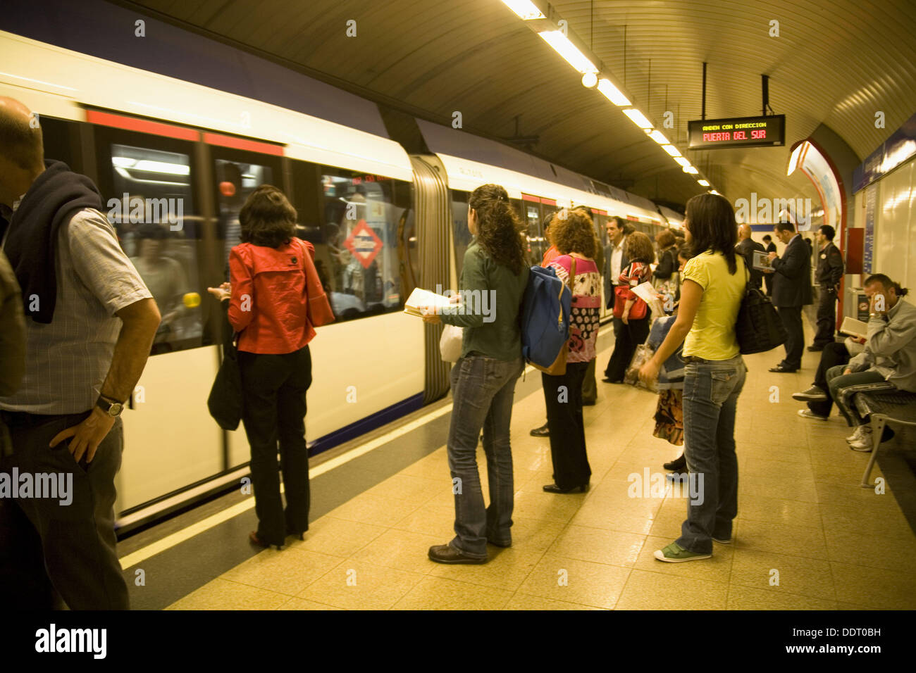 Madrid metro car hi-res stock photography and images - Alamy