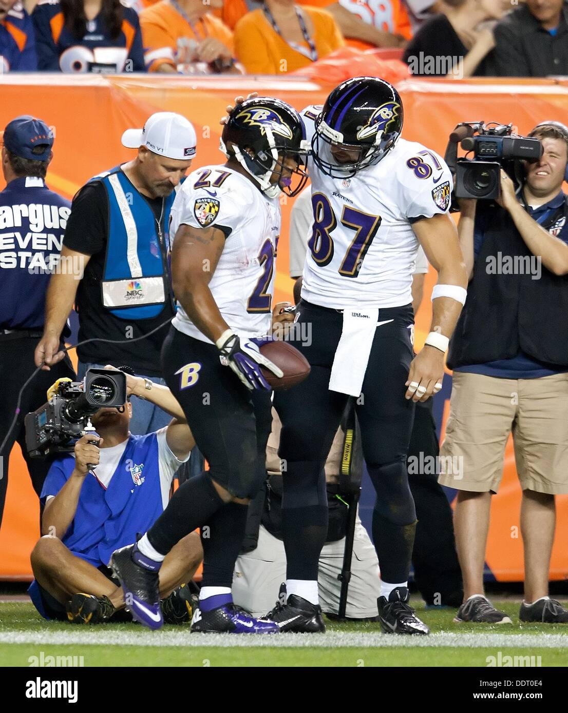 Ray acevedo hi-res stock photography and images - Alamy