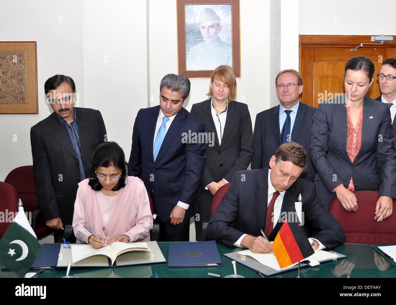 Ministry islamabad hi-res stock photography and images - Alamy