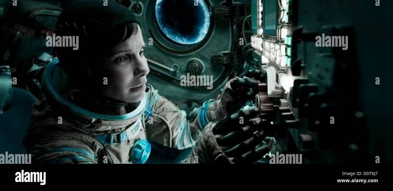 Sandra bullock gravity warner hi-res stock photography and images - Alamy