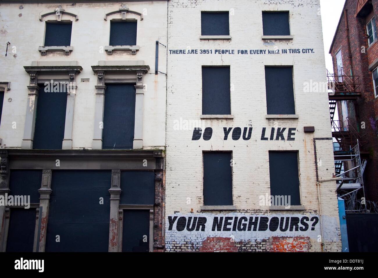 Liverpool banksy hi-res stock photography and images - Alamy