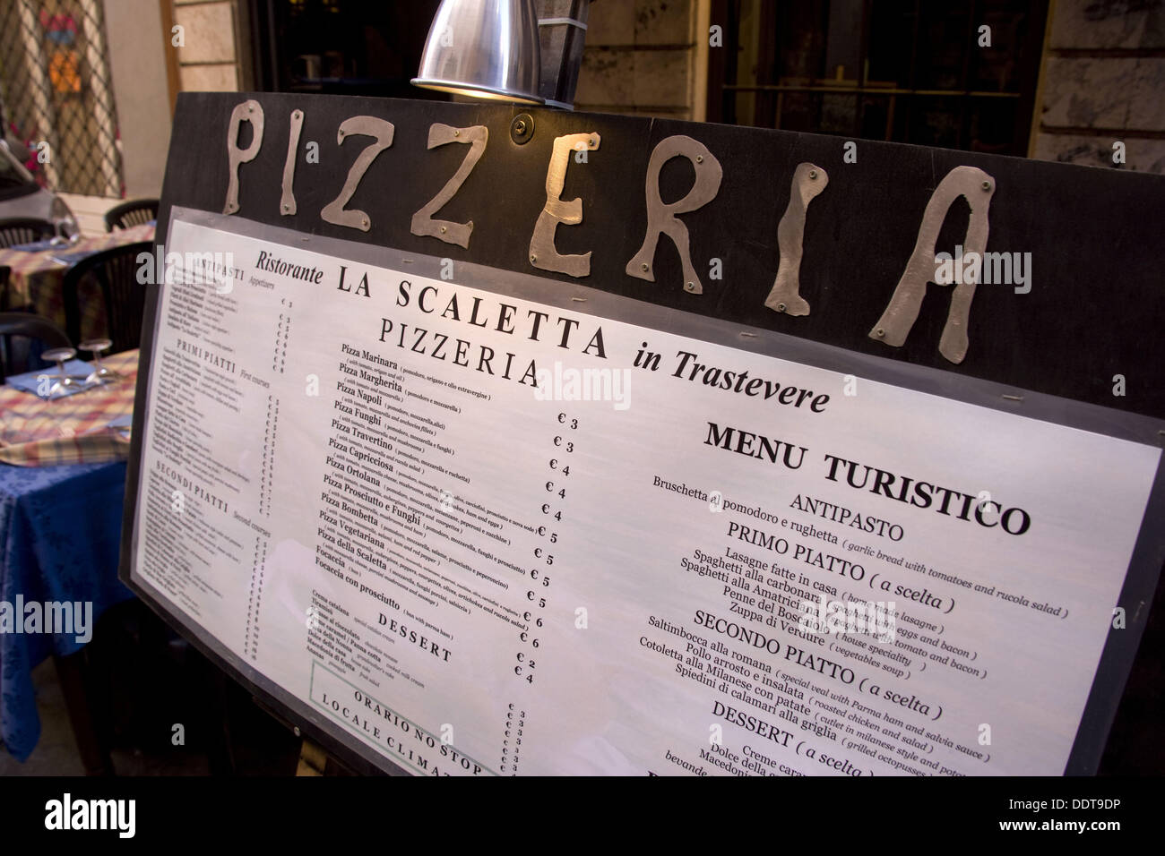 Rome pizza restaurant hi-res stock photography and images - Alamy