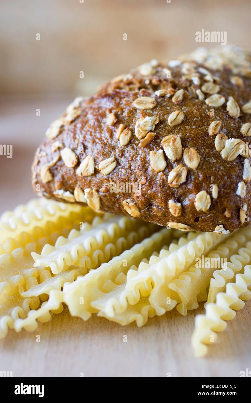 Basi ingredient in the italian cuisine hi-res stock photography and ...