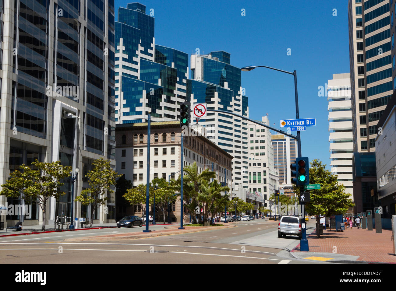 Modern towers in scenic downtown San Diego, California, USA Stock Photo ...