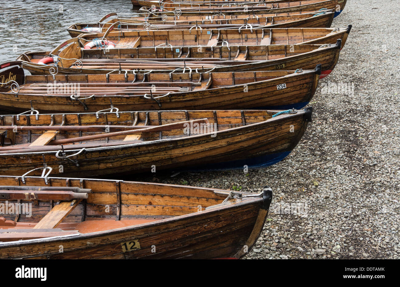 Wooden rowing boats in a row at Lake Windermere, Lake District UK Stock ...