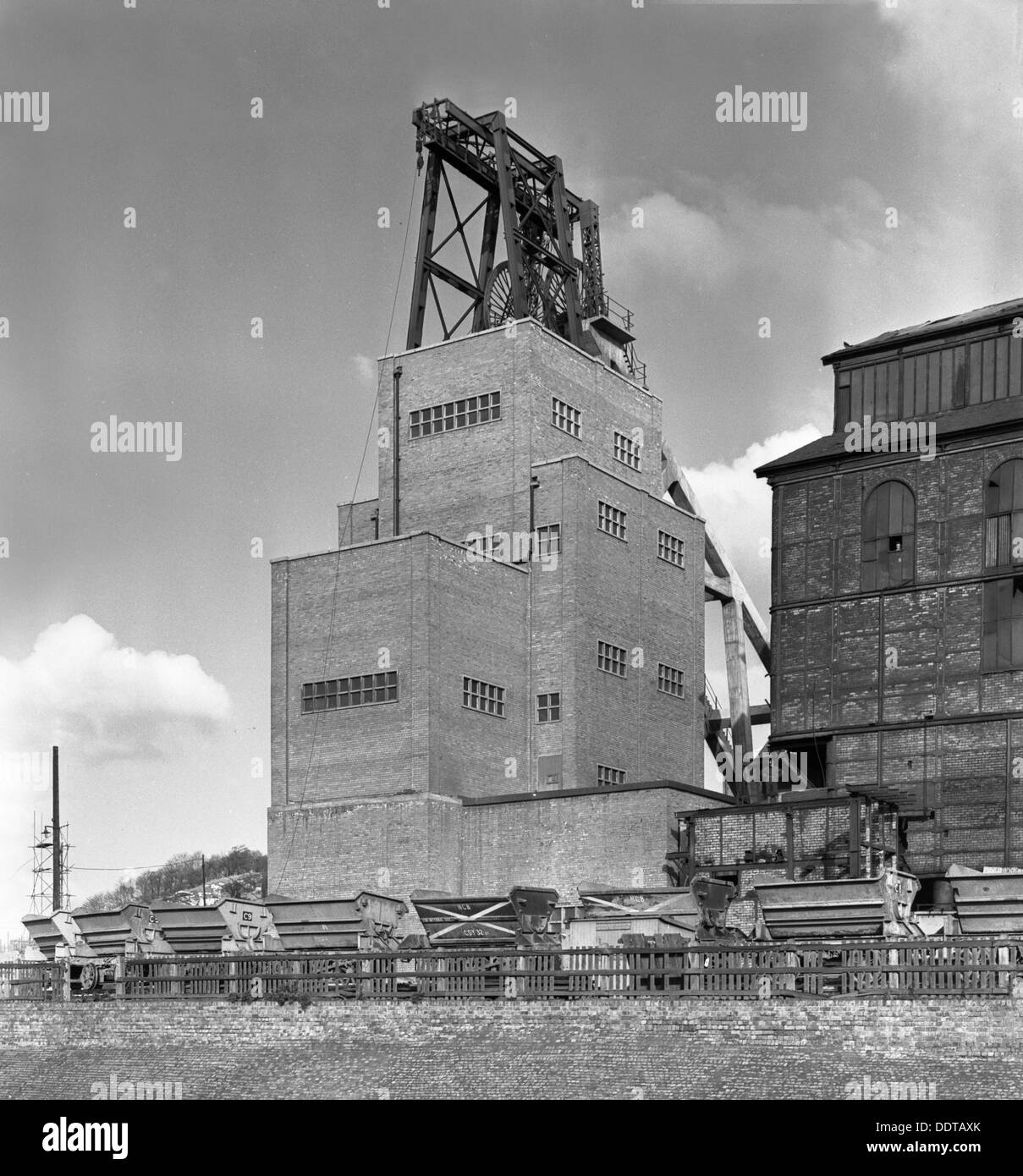 Kadeby colliery hi-res stock photography and images - Alamy