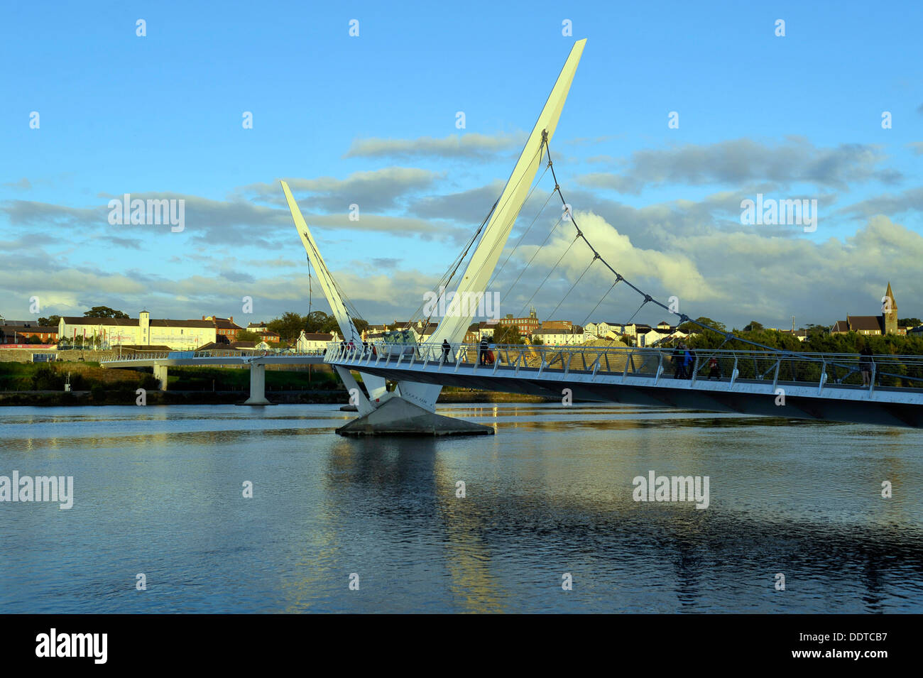 The Peace Bridge is a cycle and foot bridge across the River Foyle ...