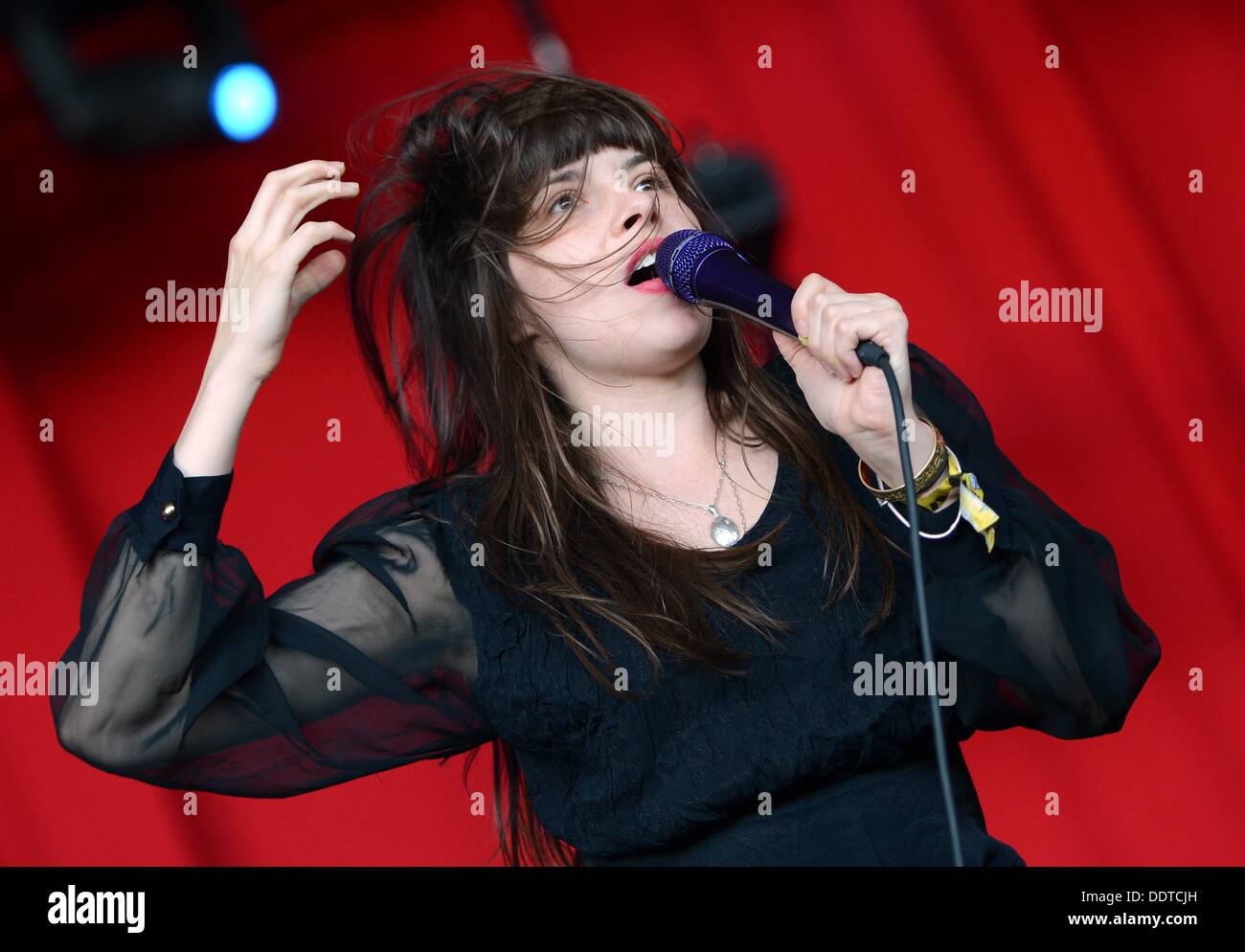 Gender bender hi-res stock photography and images - Alamy