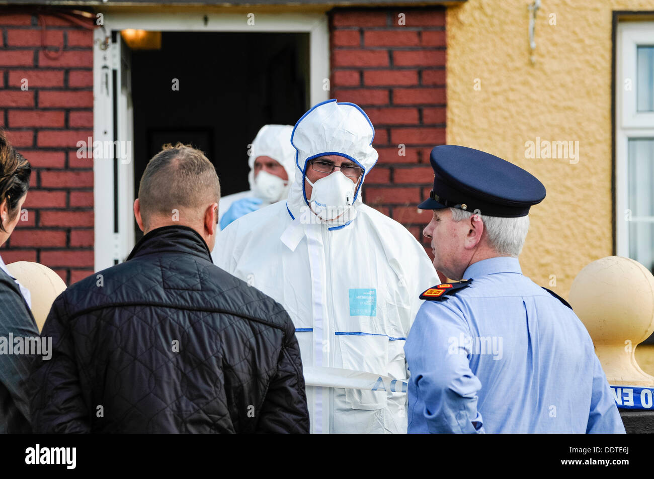 Forensic uniform hi-res stock photography and images - Alamy
