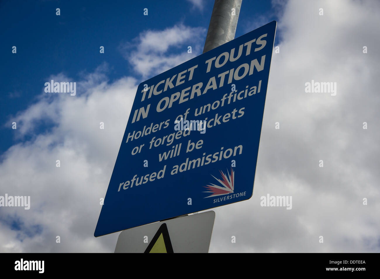 Ticket Tout Stock Photos & Ticket Tout Stock Images - Alamy