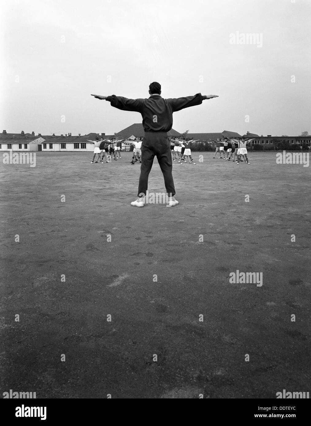 Pe class 1960s hi-res stock photography and images - Alamy