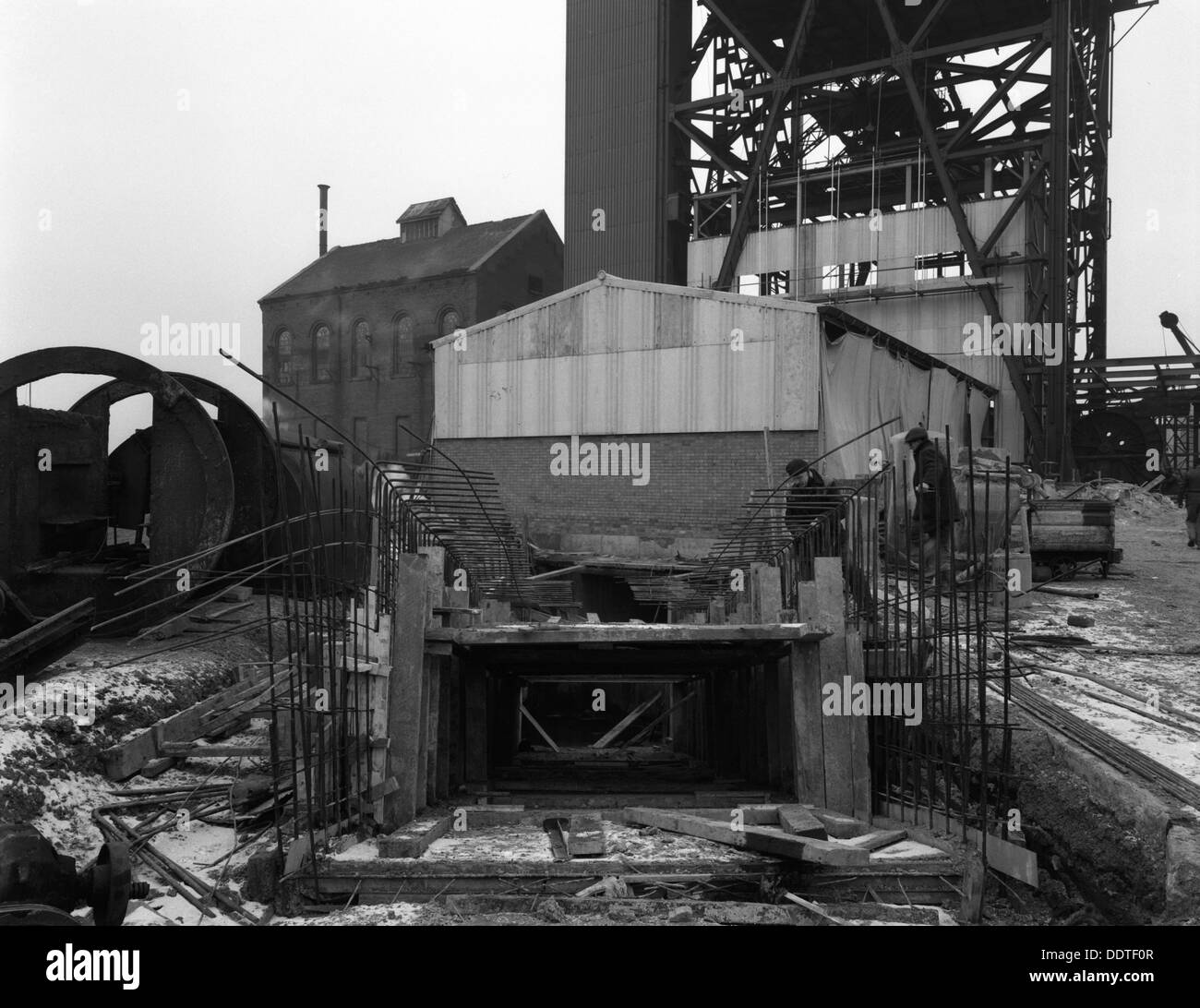 Mosley common colliery hi-res stock photography and images - Alamy