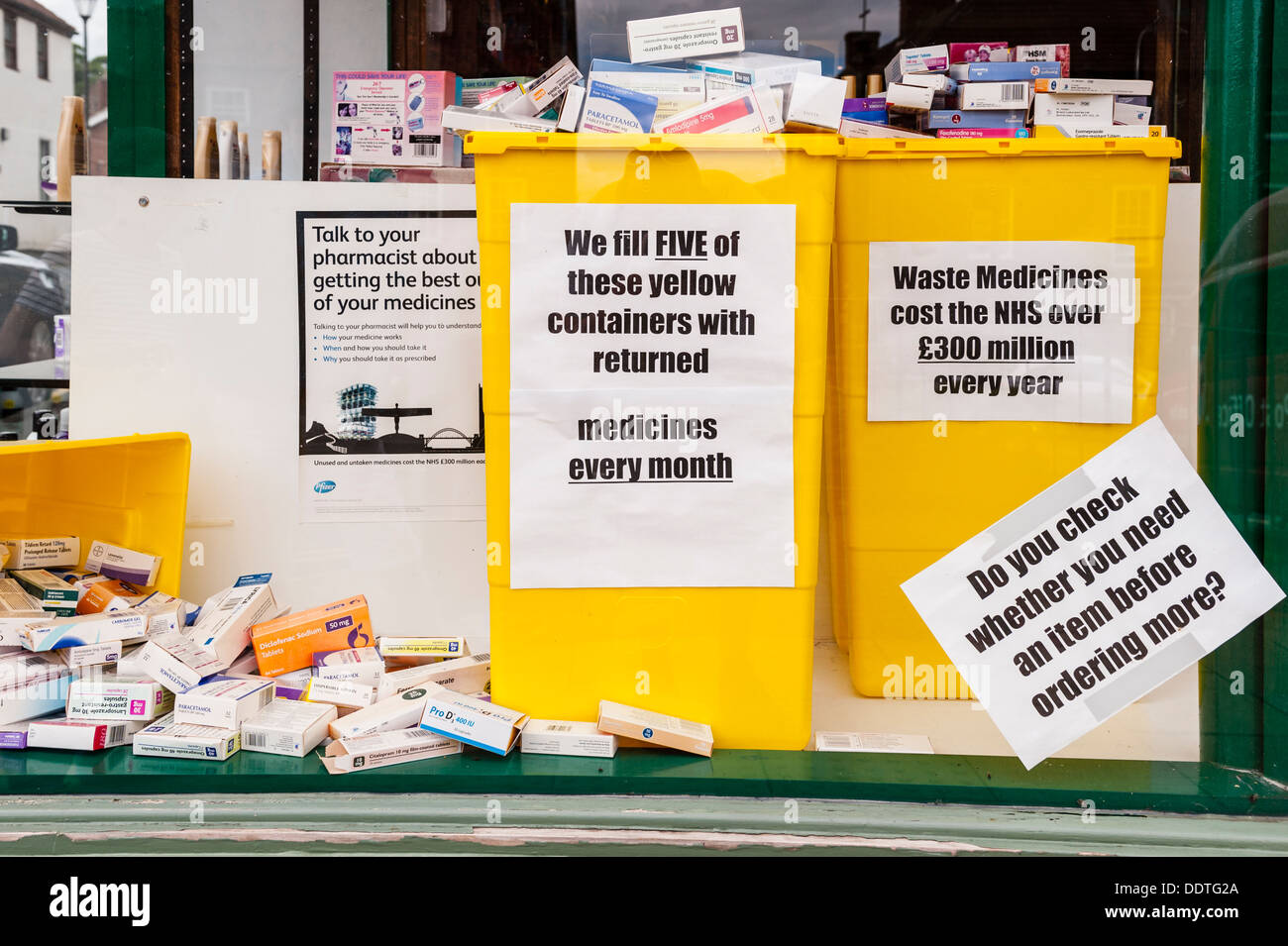 Pharmaceuticals medicine hi-res stock photography and images - Alamy