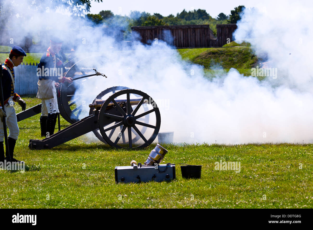 Smokey the cannon hi-res stock photography and images - Alamy