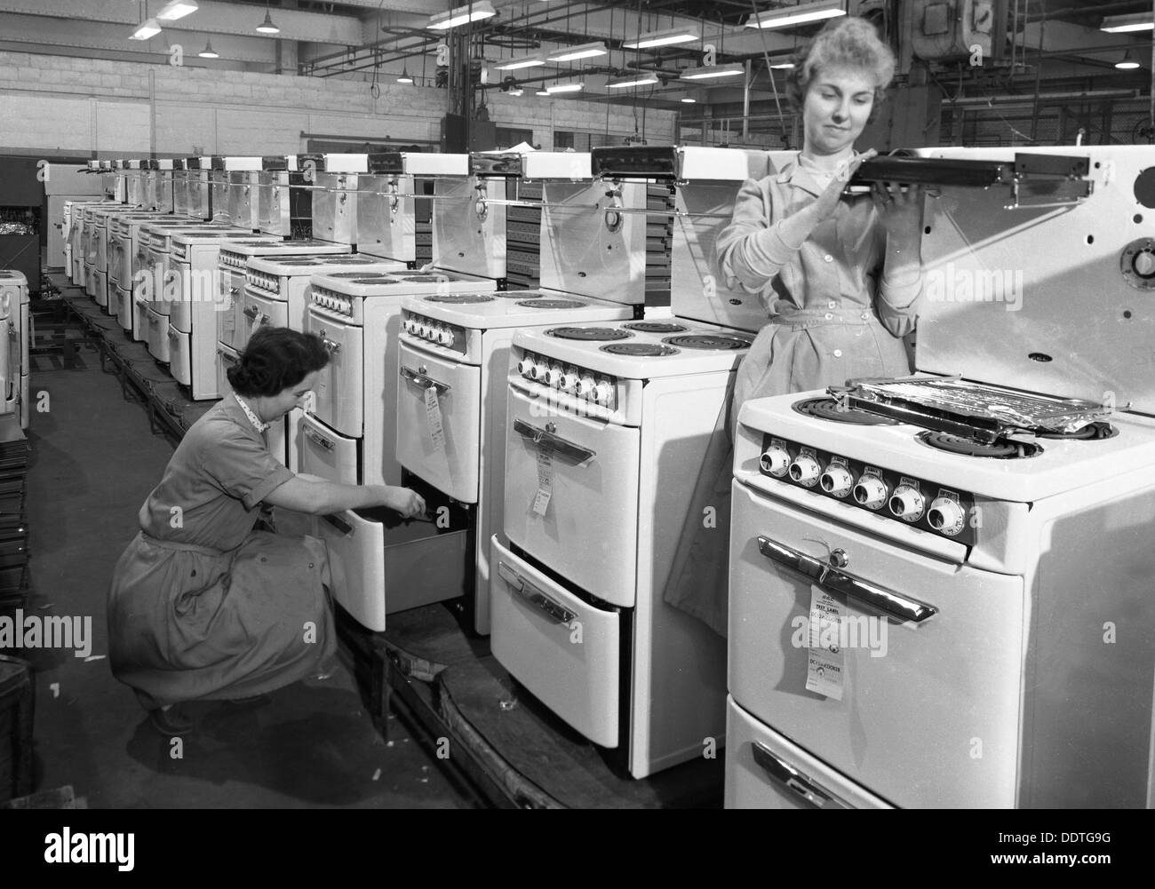 Cooker production line at the GEC factory, Swinton, South Yorkshire ...
