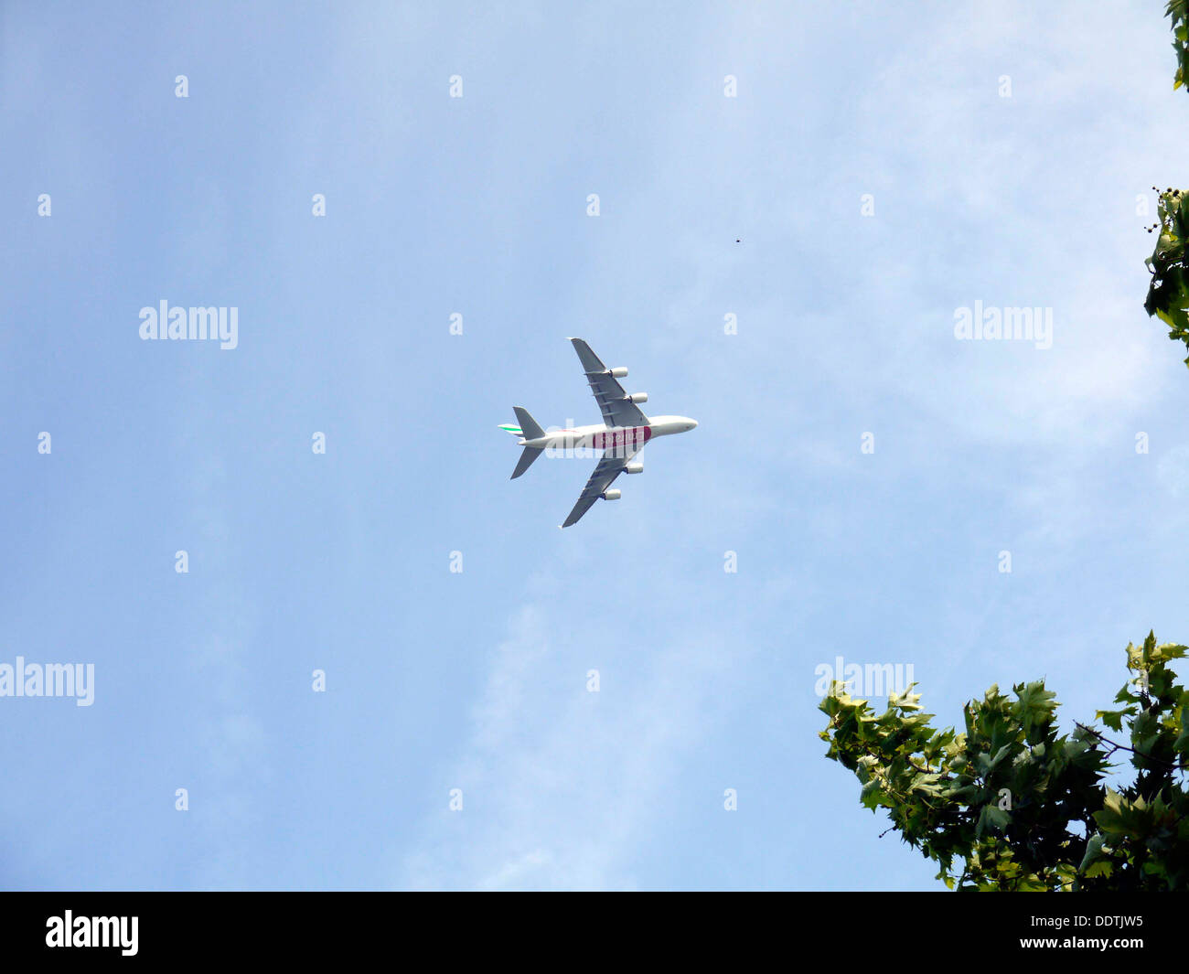 Airoplane hi-res stock photography and images - Alamy