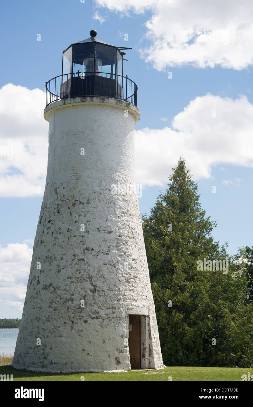 Old Presque Isle Lighthouse, Michigan Stock Photo - Alamy