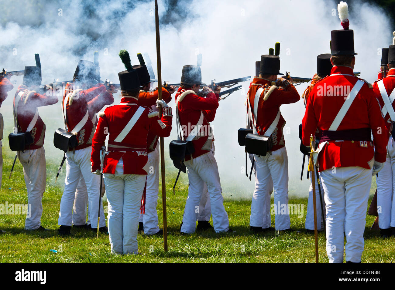 Re-enactment of War of 1812 Fort George Niagara on the Lake Ontario ...