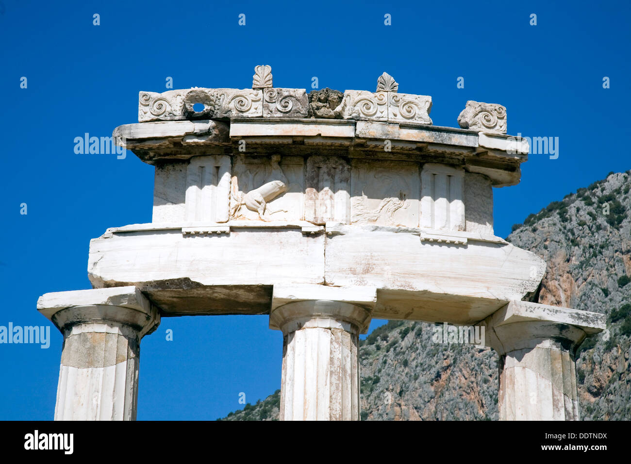 Tholos hi-res stock photography and images - Alamy