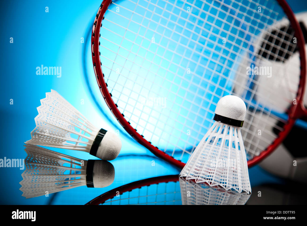 Shuttlecock on badminton racket Stock Photo - Alamy