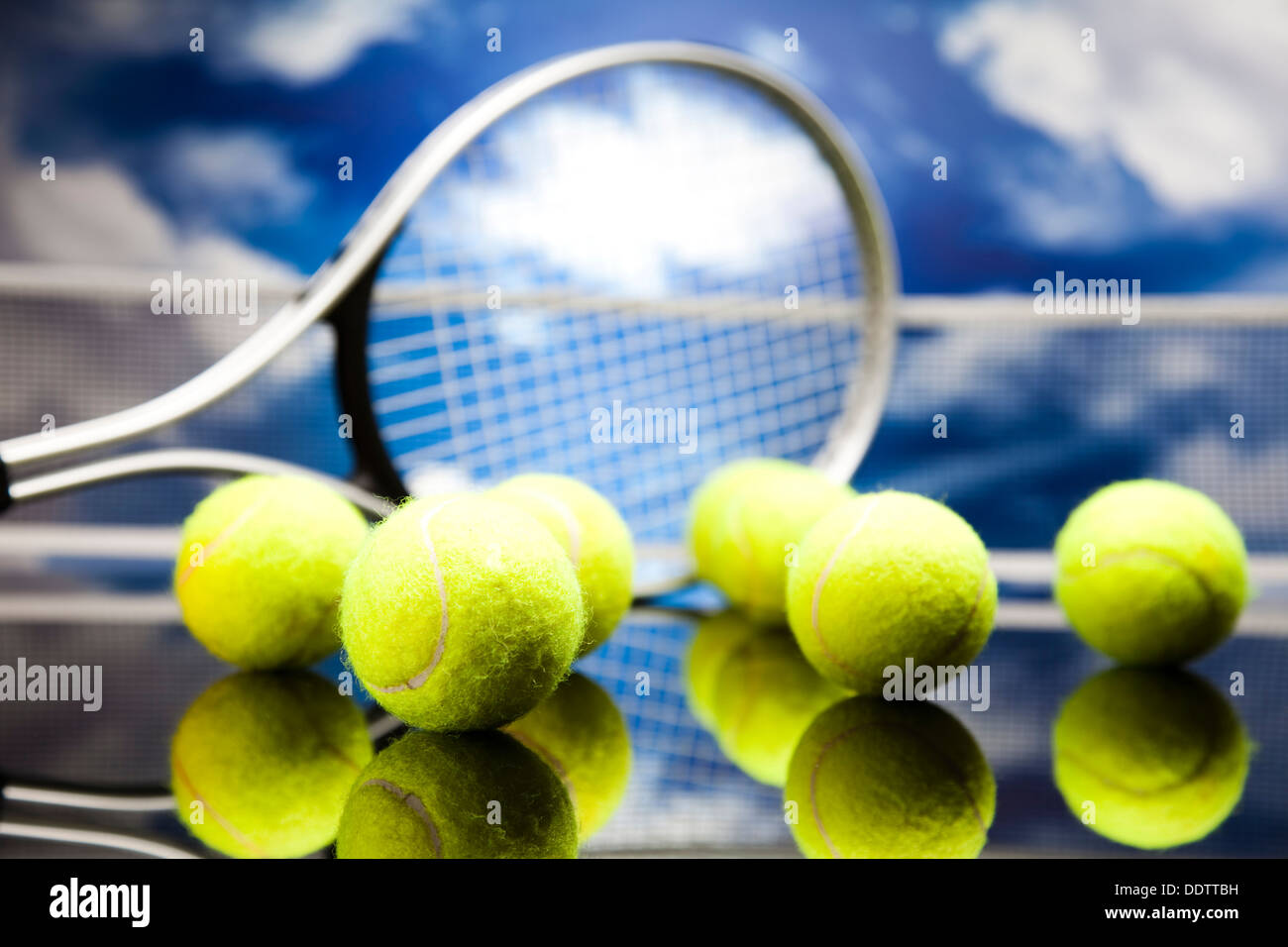 Sport, Tennis racket and balls Stock Photo - Alamy