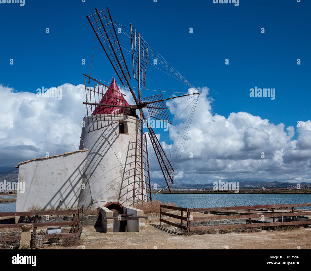 Trapani italy hi-res stock photography and images - Alamy
