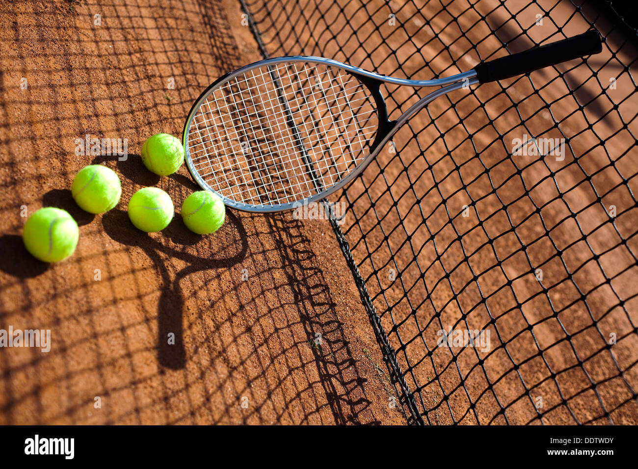 Sport, Tennis racket and balls Stock Photo - Alamy