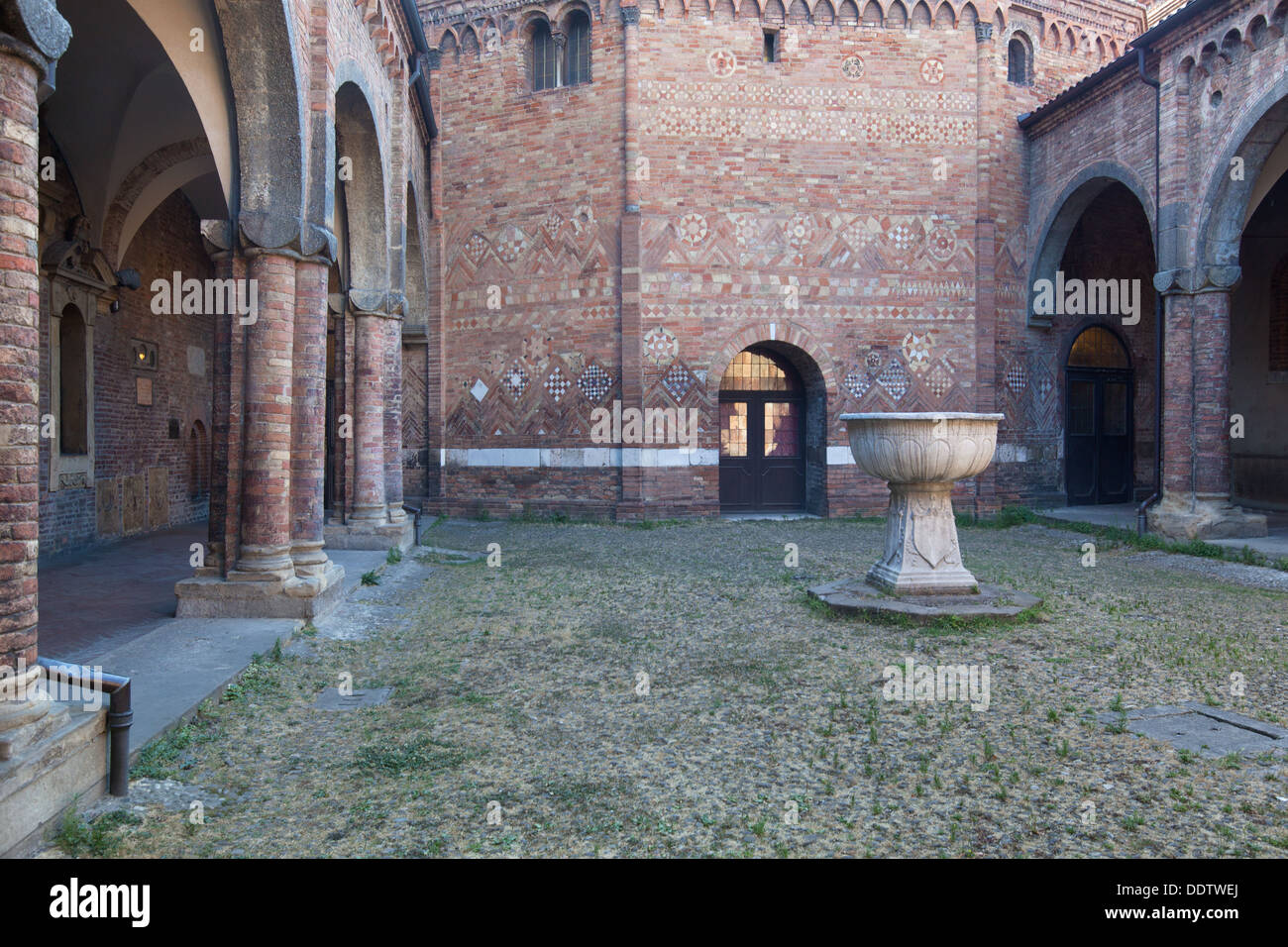 Complex Of Seven Churches High Resolution Stock Photography and Images ...
