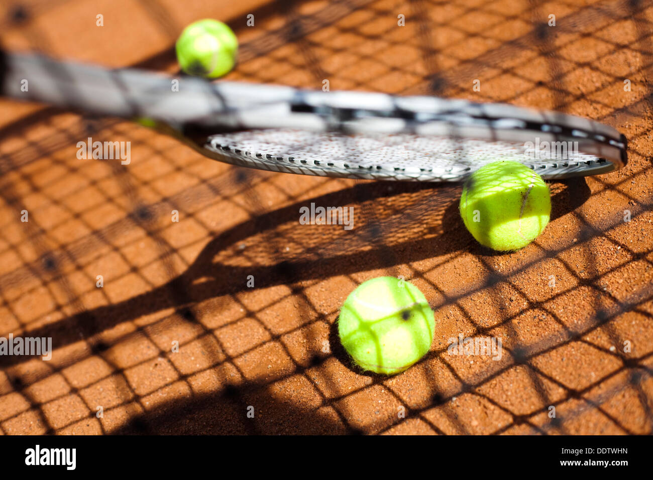 Sport, Tennis racket and balls Stock Photo - Alamy