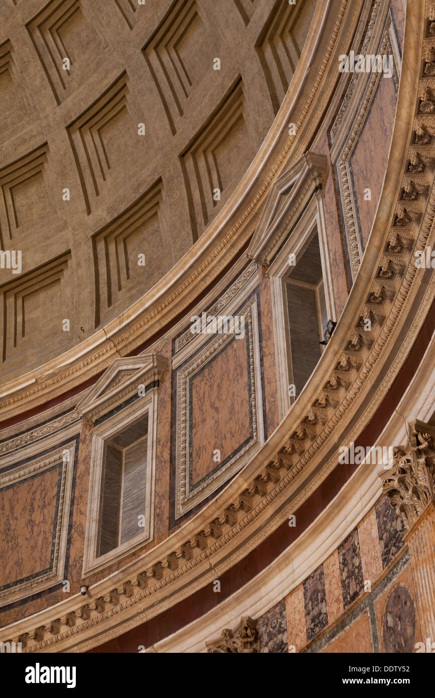 Coffered ceiling pantheon interior dome hi-res stock photography and ...