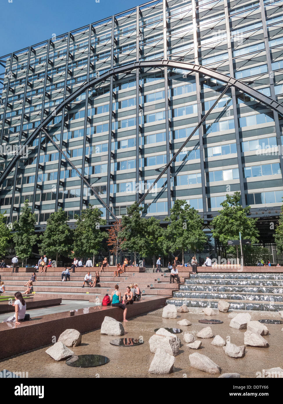 Broadgate at Liverpool Street, London, with Exchange House: high rise ...