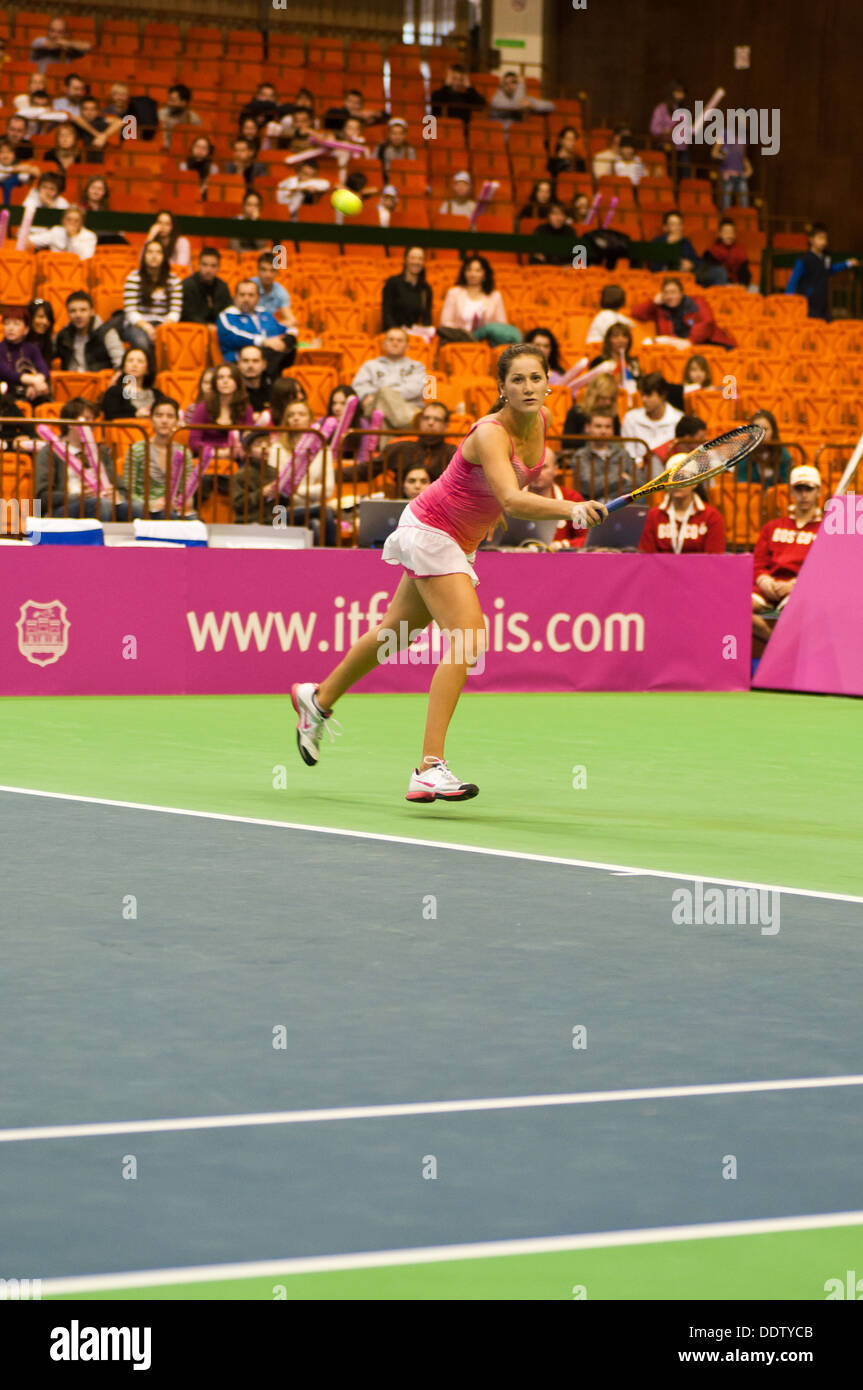 Tenis pro hi-res stock photography and images - Alamy