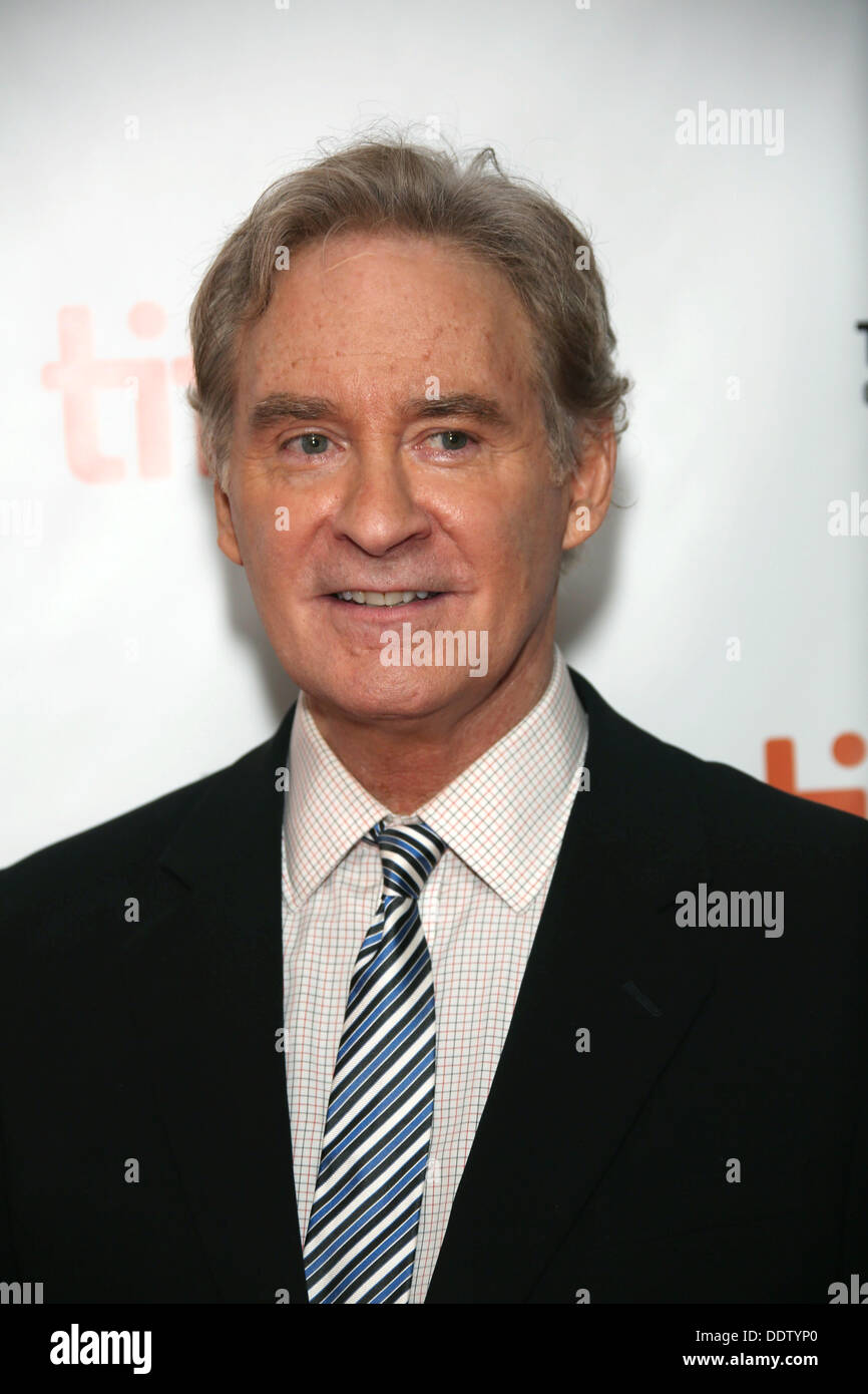 Kevin kline photo credit hi-res stock photography and images - Alamy