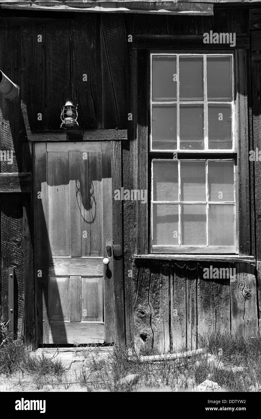 Building window detail Black and White Stock Photos & Images - Alamy