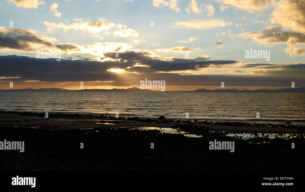 Sunset atmosphere horizon hi-res stock photography and images - Alamy