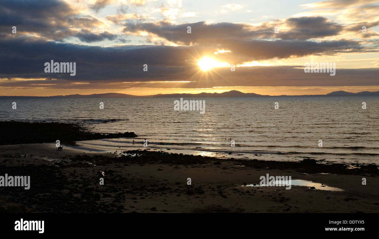 Sunset atmosphere horizon hi-res stock photography and images - Alamy