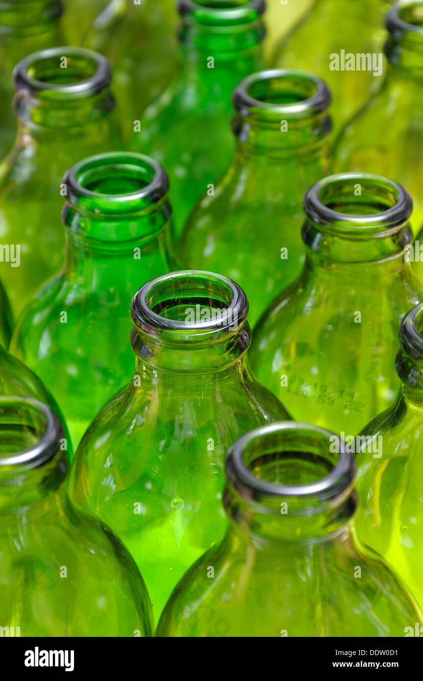Empty beer bottles hi-res stock photography and images - Alamy