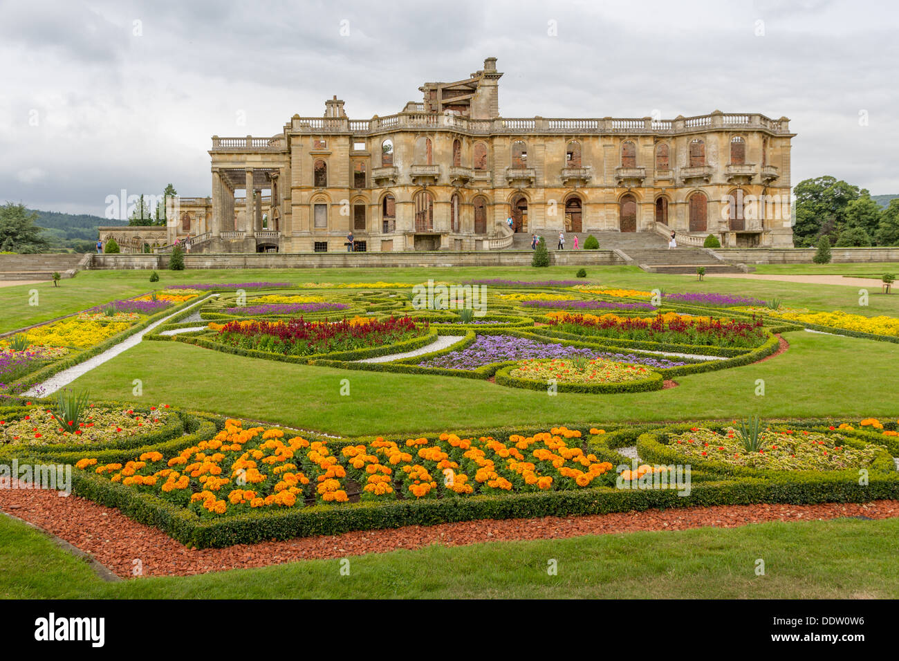 Heritage gardens flower garden hi-res stock photography and images - Alamy