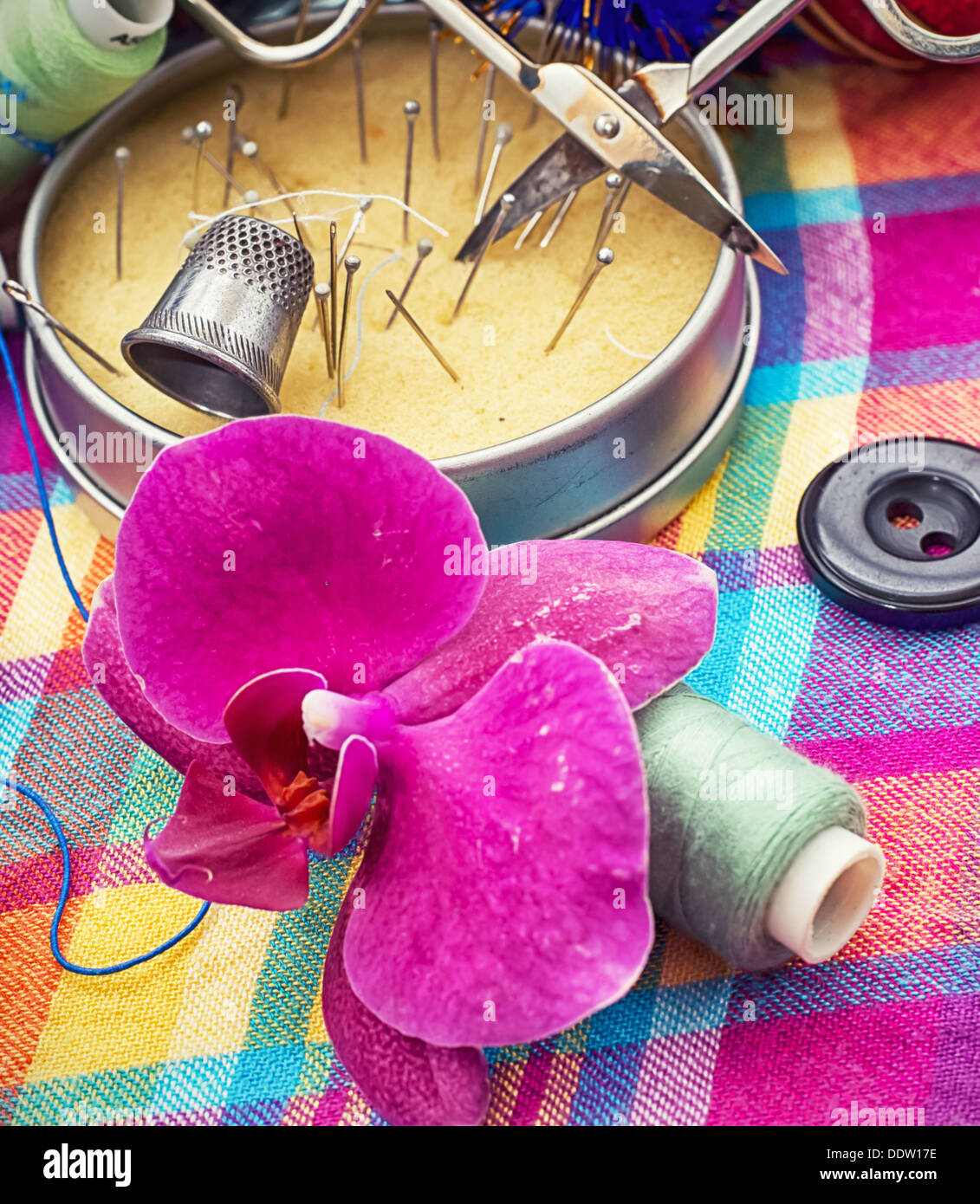 thread and needles and Christmas tree decorations Stock Photo - Alamy